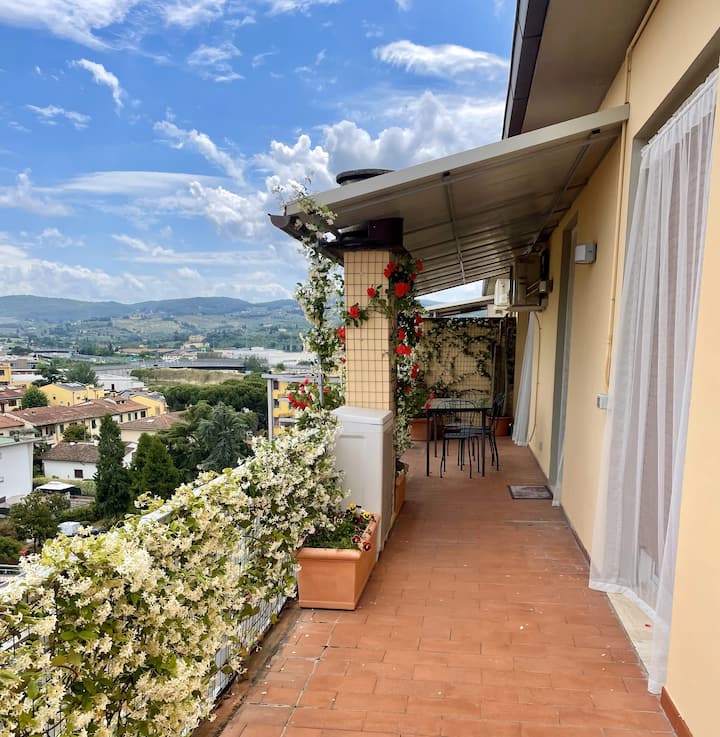 Attico Giglio - Terrazza Privata Vicino Firenze - Scandicci