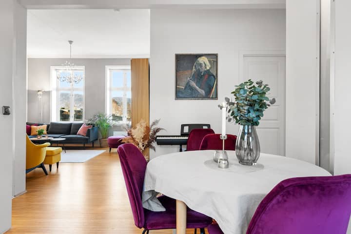 Stylish Apartment Near Attractions With Views - 卑爾根