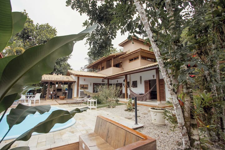 Refúgio De Praia Em Itamambuca Com Piscina - Brazil