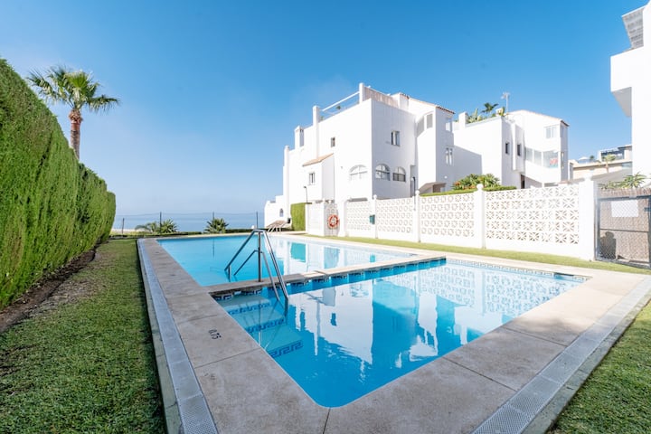 Estepona Del Cristo Beach And Marina Residence - Estepona