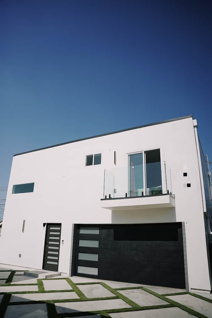 Cozy Hideaway Gallery | Gated & Near Lax/sofi/kia - Lafayette Square - Los Angeles