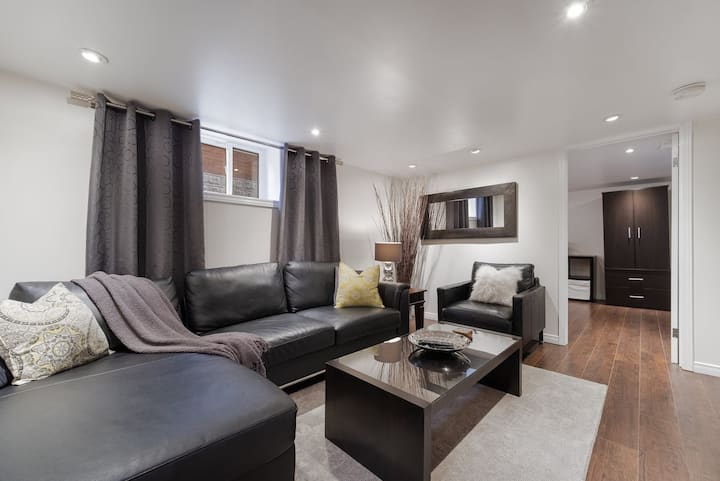 City Suites Midtown Apartment - Steps To Dtk ! - Waterloo