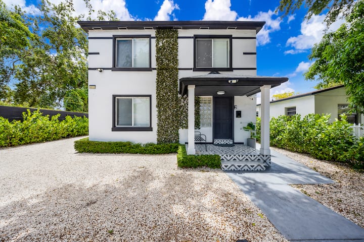 Cozy 2br Apt In Little River With Parking - #2 - Miami, FL