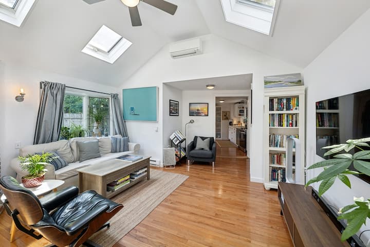 East Hampton Fisherman’s Cottage With Secret Bath - East Hampton, NY