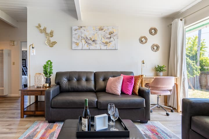 Cozy 2 Bedroom Apartment In Convenient Location - Berkeley, CA
