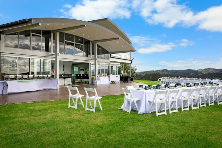 Lux Private Hilltop:panoramic Views, Sauna, Events - Waiwera