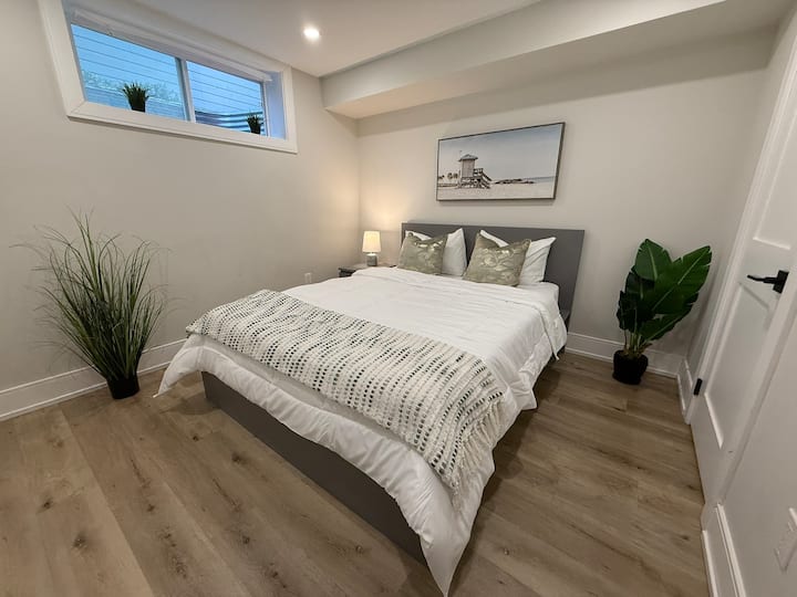 One-bedroom Queen West - Toronto
