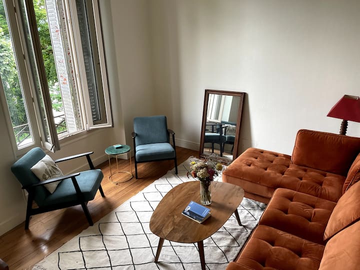 Spacious River-side Getaway - Cahors