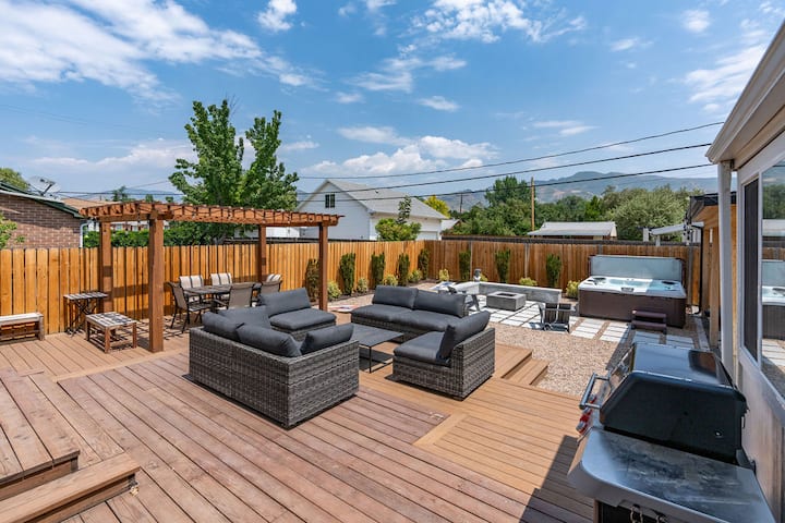 Luxury Slc Bungalow -Sauna -Hot Tub -Gym -Firepit - Salt Lake City, UT