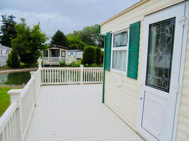 Sandy’s Cottage
Sunrise
Southview - Skegness