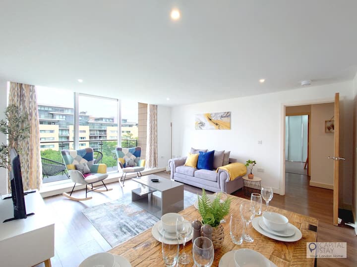 Serviced Two Bed Apartment London Docklands - Ilford