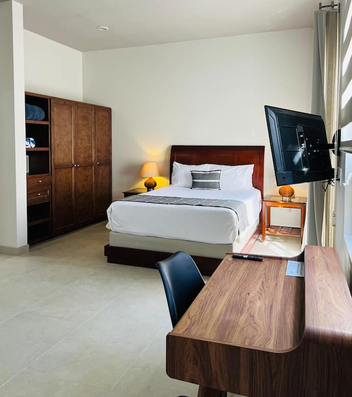 San Angel Suites #1 - 3 Min To Marina/restaurants - Cabo San Lucas