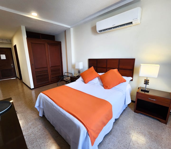 Experiencia Amazónica En Hotel Anaconda - Leticia