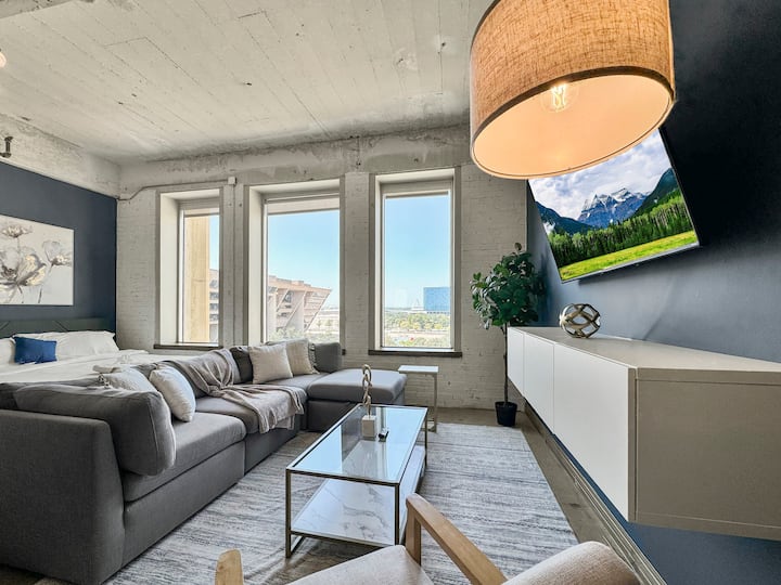 Luxury 1bd | Dt Dallas | Sleeps 6 | Free Parking - Belmont Avenue – Dallas