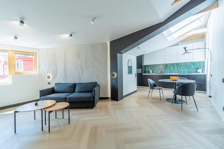 Serenade Old Town Apartment W/ac - Kaunas