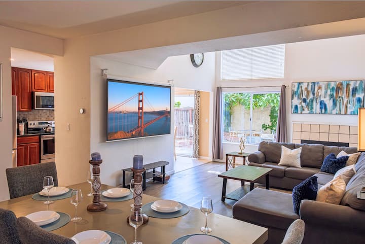 Spacious 4br House Close To Meta, Tesla, San Mateo - Hayward, CA