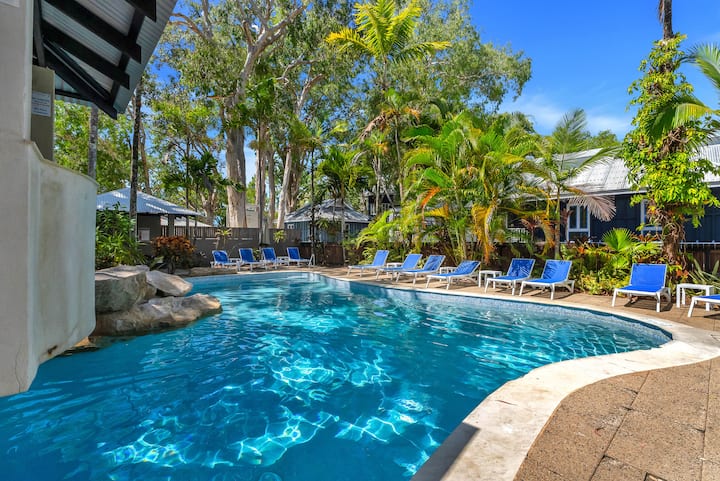 Beachfront Bliss—paradise At Palm Cove - Clifton Beach