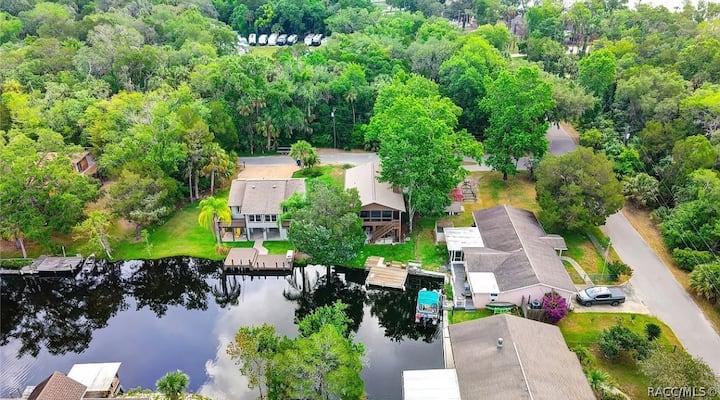 Relaxing Escape - Homosassa, FL