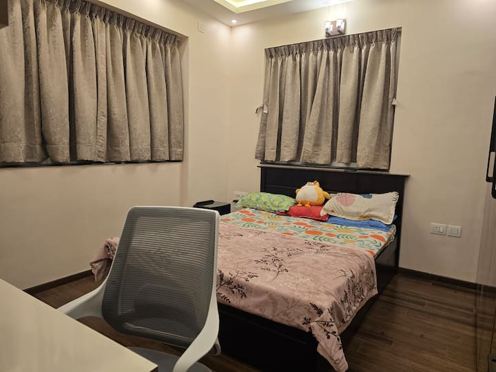 1bed Full Kitchen, Tv, Balcony, Washing Machine - Bangalore