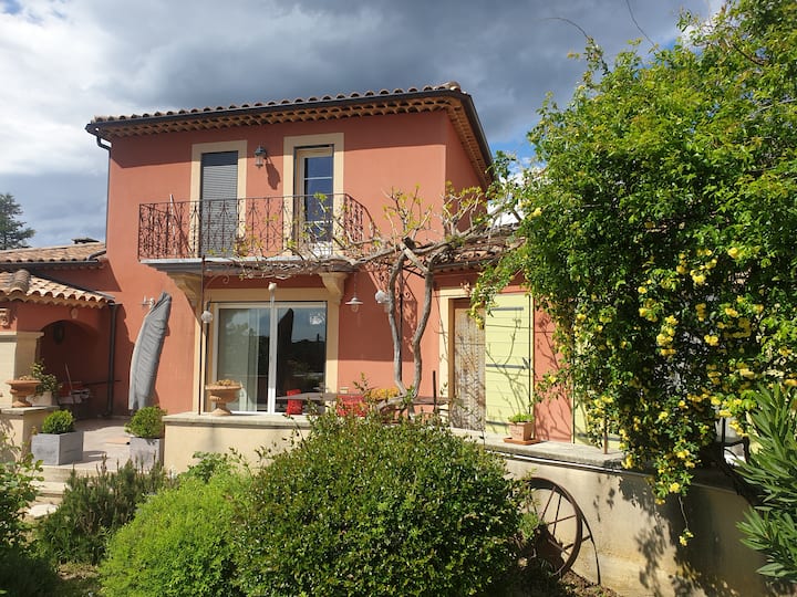 Villa De Caractère Avec Piscine - Bédoin