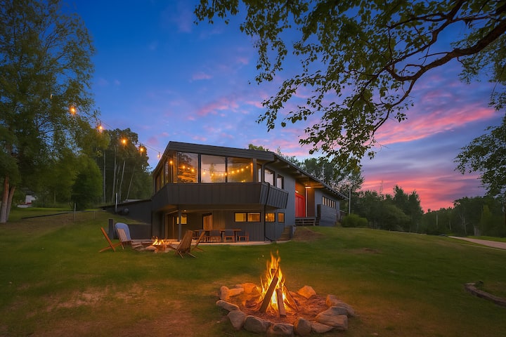 Pawpaw's Pool House - Alaska