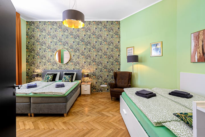 Premium Apartment At Charles Sq Oasis Apartments - Prague
