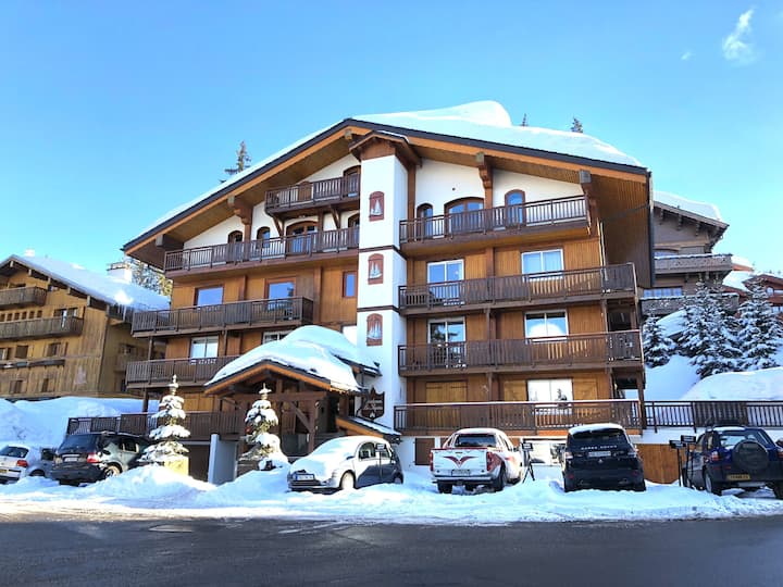Luxueux Appartement Avec Terrasse! - Courchevel Le Praz, France