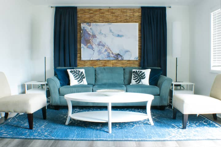 Willoughby Bay Beachfront Home - Norfolk, VA