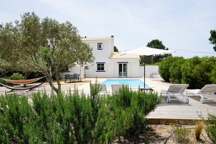 Casa Feliz - Ruheoase Mit Privatpark & Pool - Aljezur
