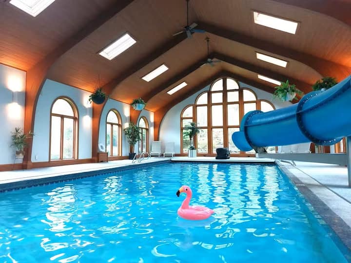 Godstow House - Indoor Pool, Sports Court, Theater - Indiana (State)