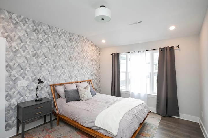 Berry Hill Sunny Townhome!3 Bd Spacious + Cozy! - Nashville