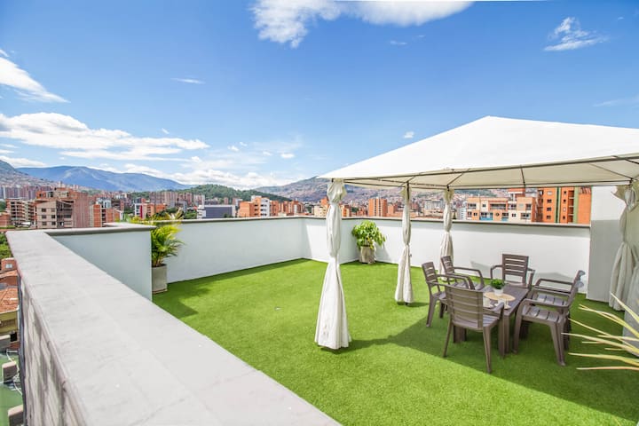 Top Luxury Residence  Laureles With Stunning Views - Medellín