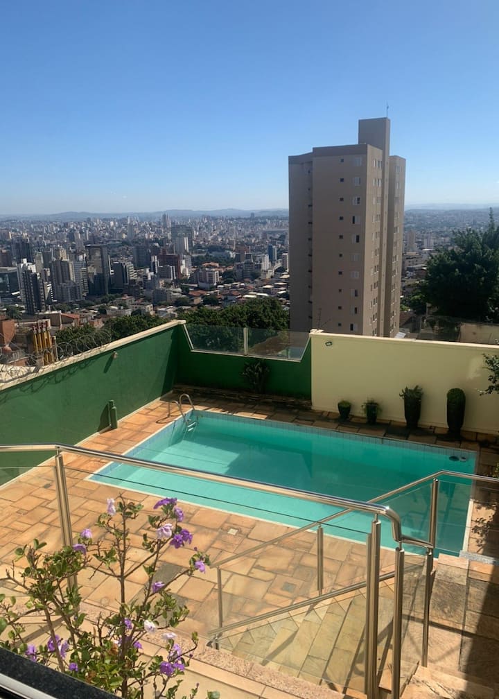 Mansão C/piscina, Boate P/ Skema Business School - Belo Horizonte