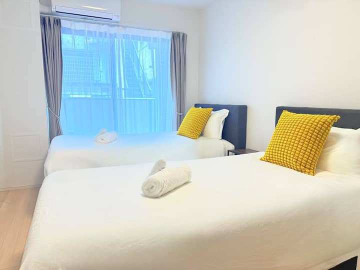 新宿まで徒歩圏内/最寄新大久保駅徒歩4分/渋谷・上野・秋葉原・東京駅直通/独立洗面台/新築301 - Shinjuku