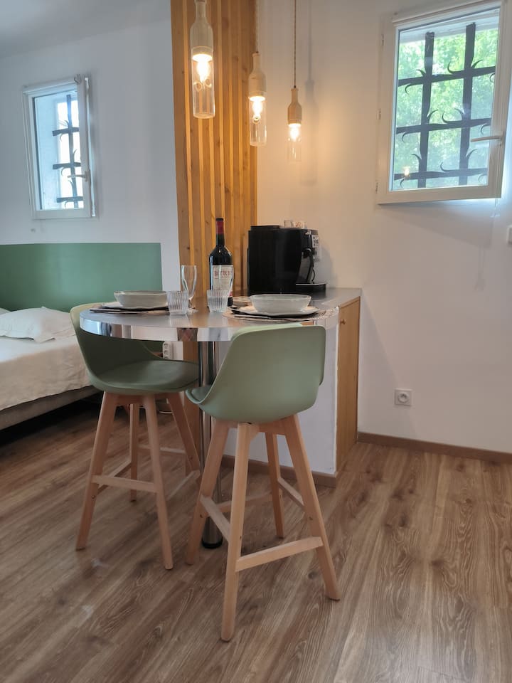 Studio Indépendant Et Tout Confort
"Le 8" - Thuir