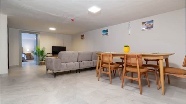Alaçatı Merkez Evleri No:6/3 Bahçeli Daire - Çeşme