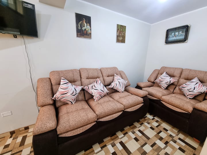 Apartamento Amplio Y Acogedor - Sicaya