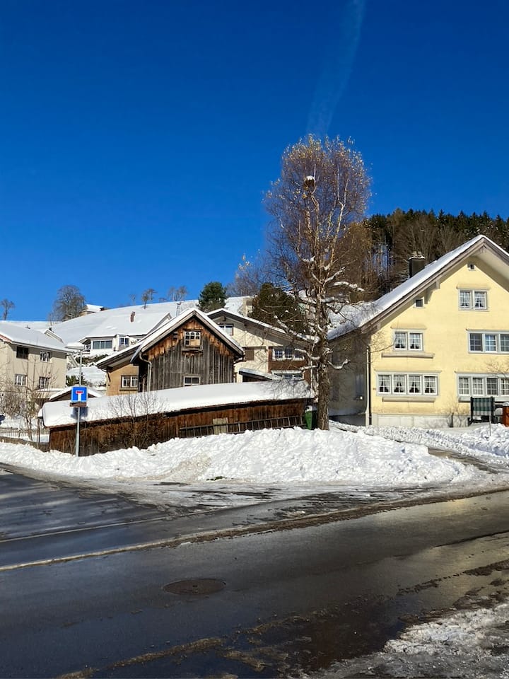 Appenzeller Hausteil Mit Garten - Sankt Anton