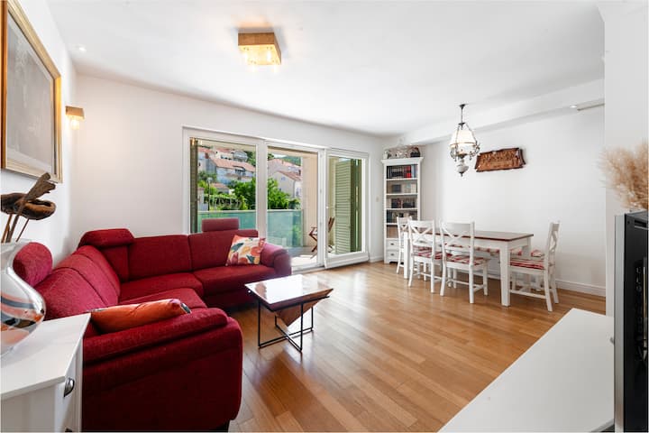 Luxury Apartment Dvori Lapad I - 두브로브니크