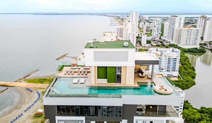 King Bed I  Smart Tvs | Wifi | Gym I Free Parking - Cartagena