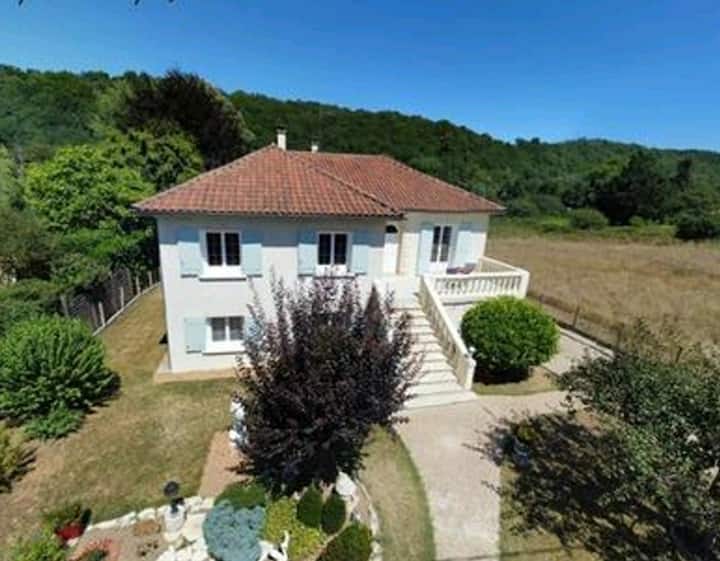 Appart 57 M2 Au Calme ,  Piscine à Prox. - Périgord