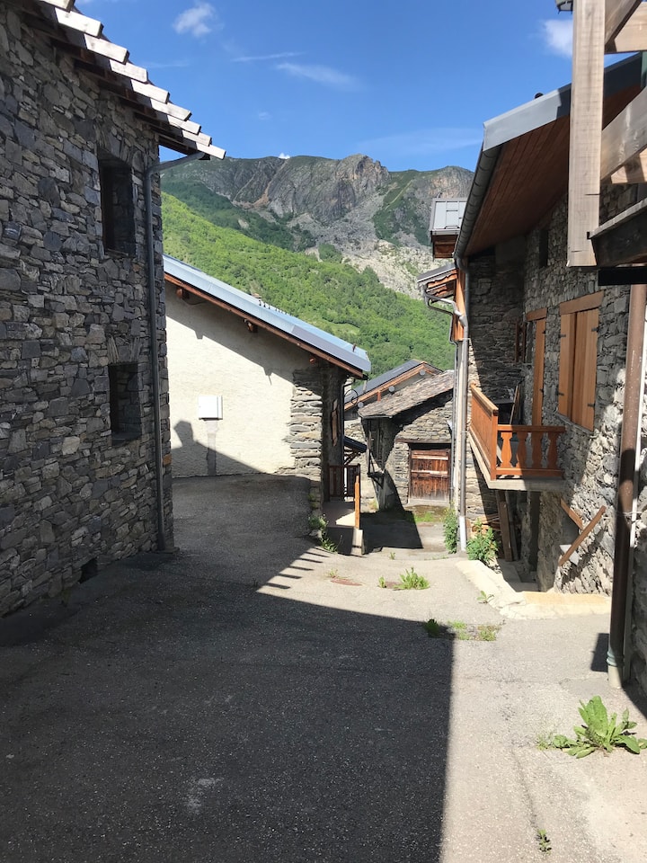 Charmante Maison De Hameau Montagnard à 1550m - Val Thorens
