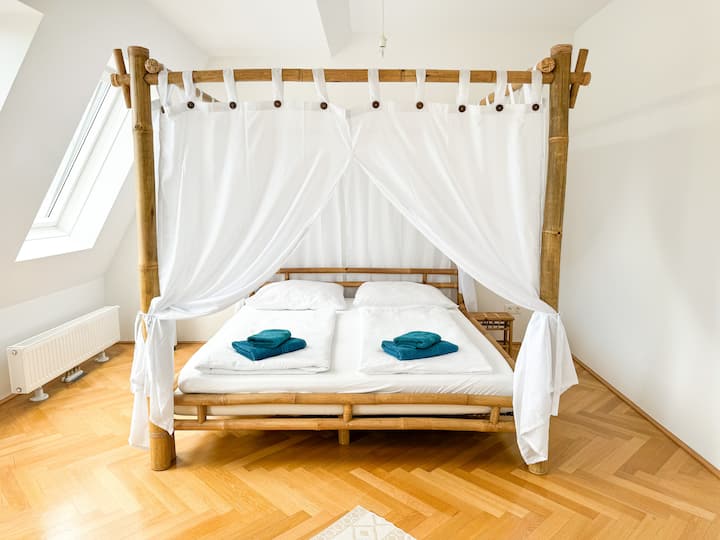 Dream 360° City Skyline Rooftop Terrace & Balcony - Vienne