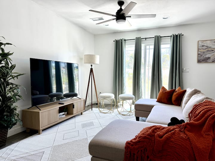 New&remodeled / Central Ocounty Near Disneyland - Costa Mesa, CA