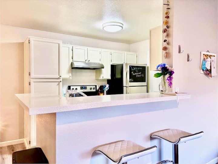 Cozy 2br Mesa Retreat-near Salt River & Sunsplash - Mesa, AZ
