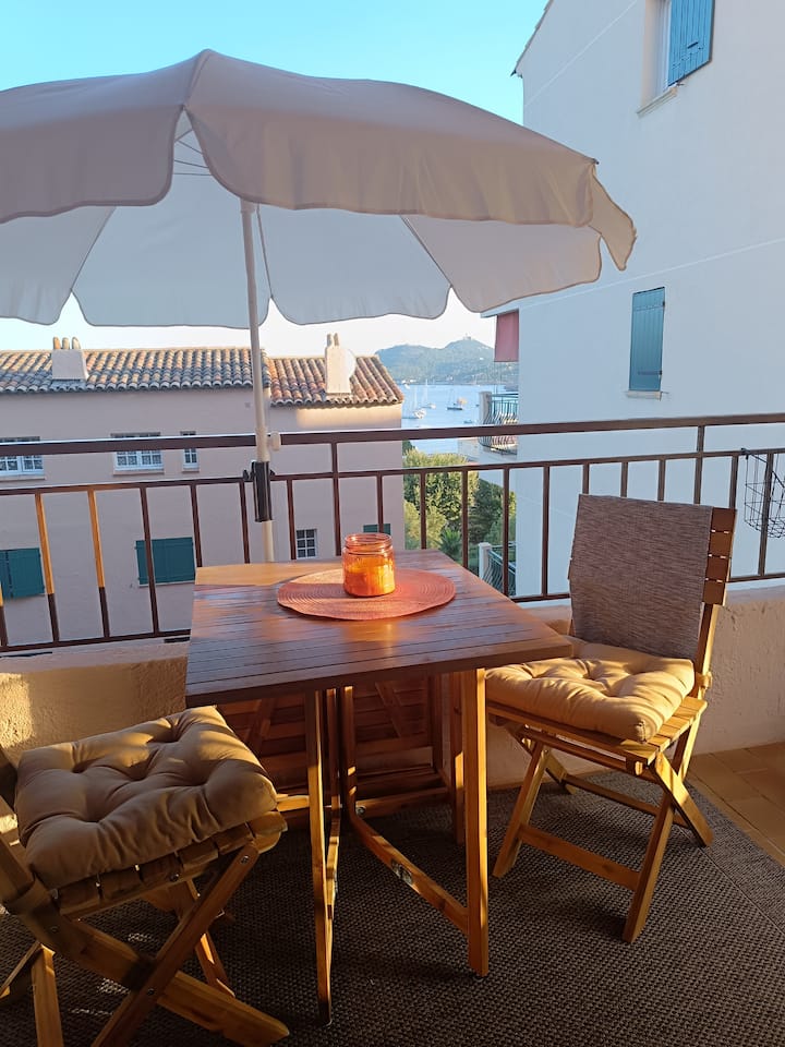 Studio Agay Bord De Mer. - French Riviera