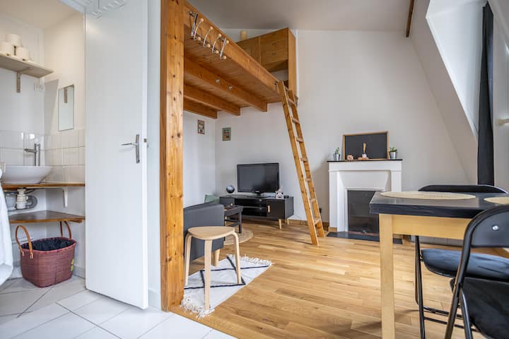 1br - Au Pied De La Butte - 巴黎