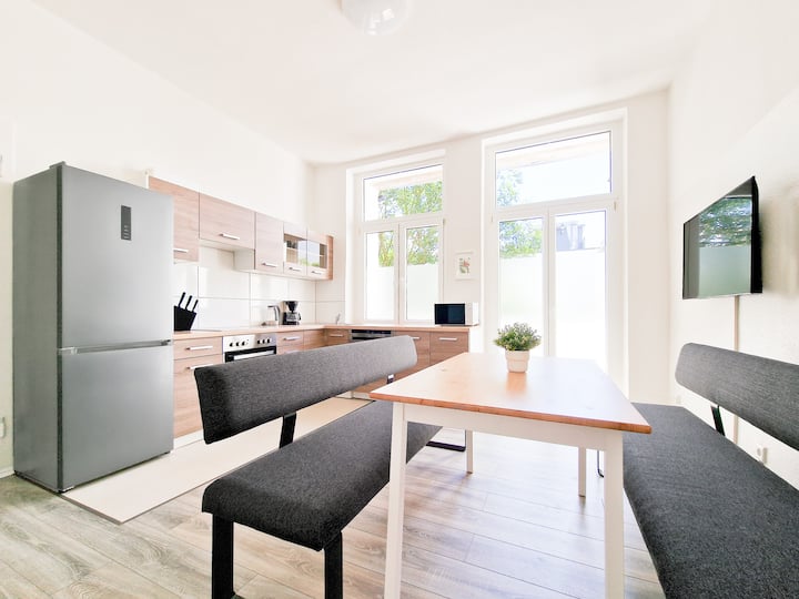 Raj Living - 3 Rooms - Balcony - 15 Min Messe Dus - Düsseldorf