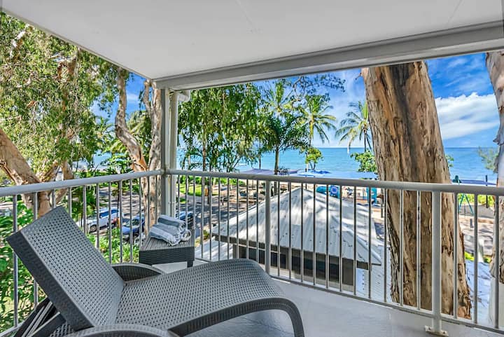 Ocean Outlook—absolute Beachfront Studio - 棕櫚灣