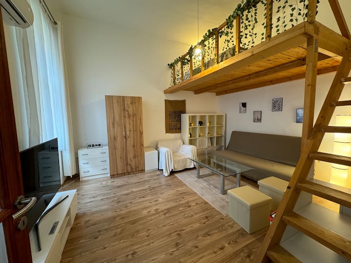 Spacious, Cozy 2 Bedroom Flat - Budapest